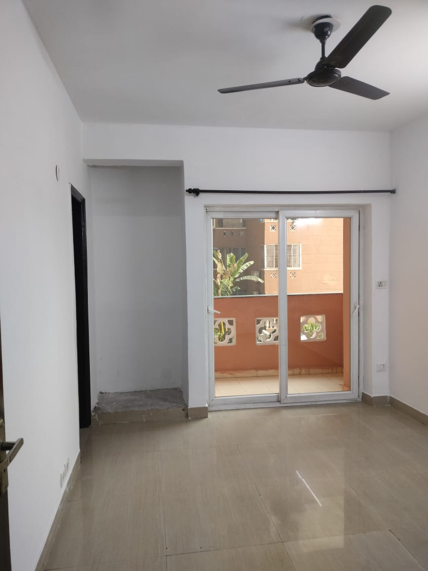 Paramount Emotions : 2 BHK Flat for sale in Noida Extension at noida-extension | propbirds